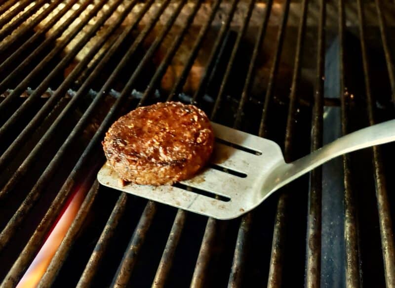 Flipping Out: Why Turning Meat On The Grill Is A Good Thing | Meathead ...